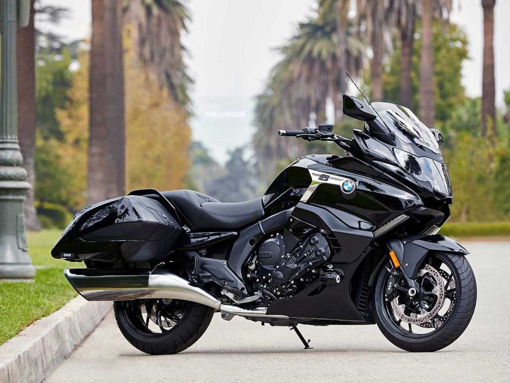 Metric Bagger Motorcycles