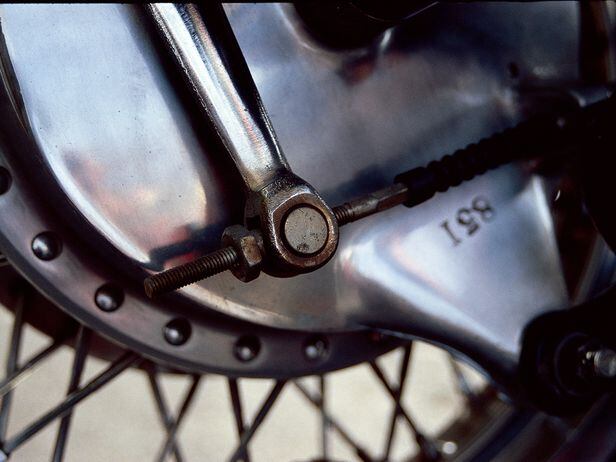 motorcycle drum brake problems