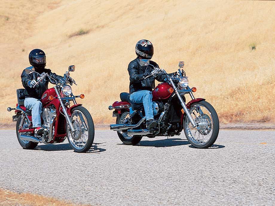 Middleweight Cruiser Motorcycle Comparison | Reviewmotors.co