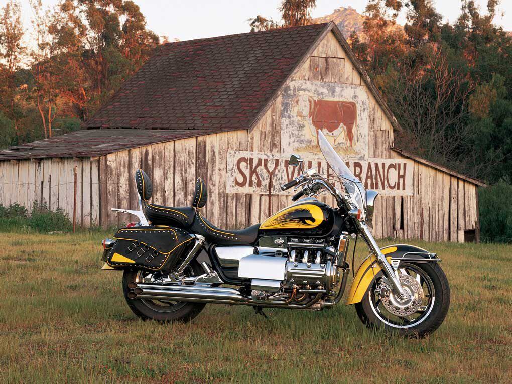 A Custom Honda Valkyrie with a Six-Shooter | Motorcycle Cruiser