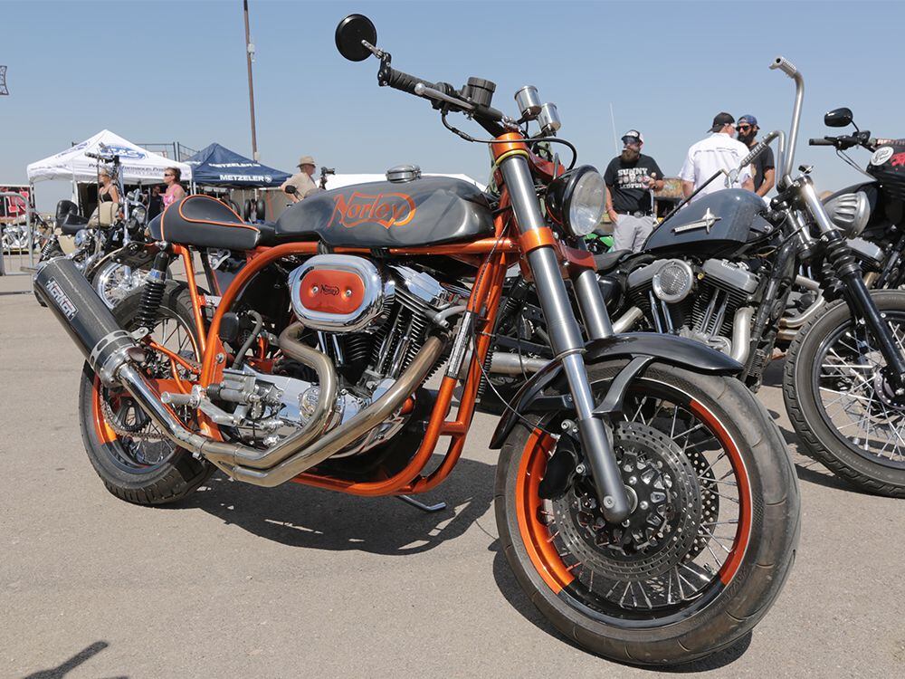 Biltwell and Led Sled's Sportster Showdown | Motorcycle Cruiser