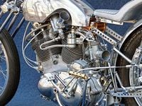 Silver Lightning Vincent Chopper | Motorcycle Cruiser