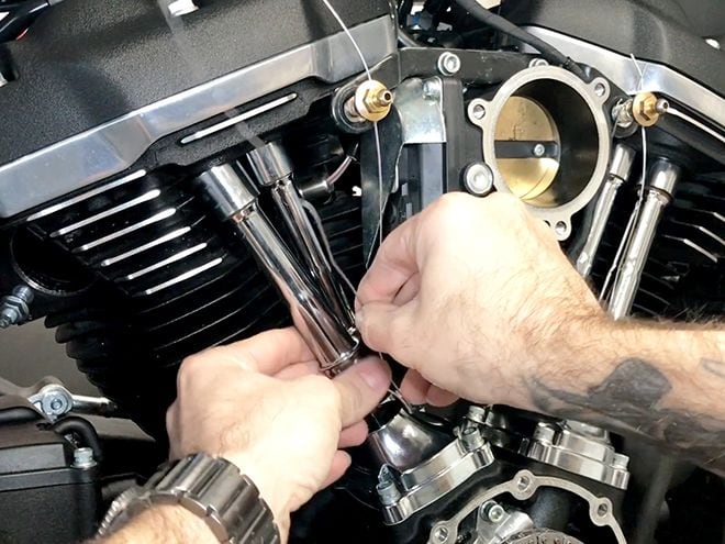 Harley-Davidson Adjustable Pushrod Installation Quick Tip | Motorcycle ...