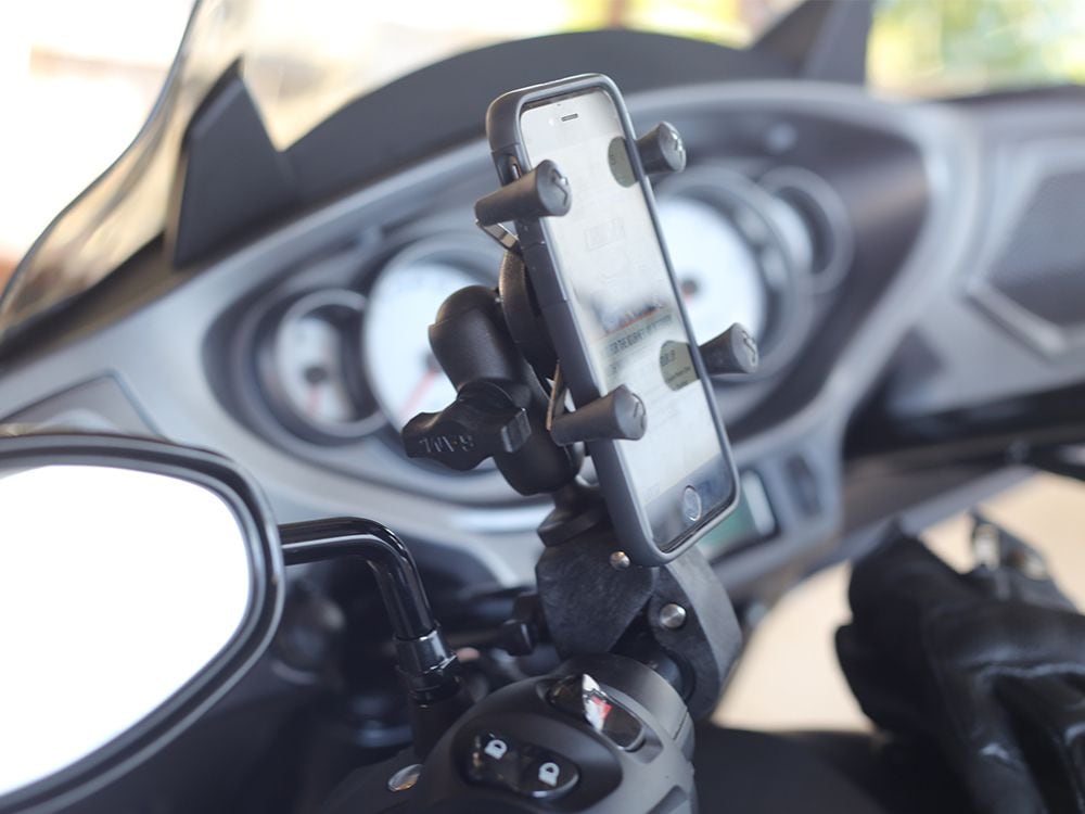 RAM Mount Motorcycle Phone Mount Review | Motorcycle Cruiser