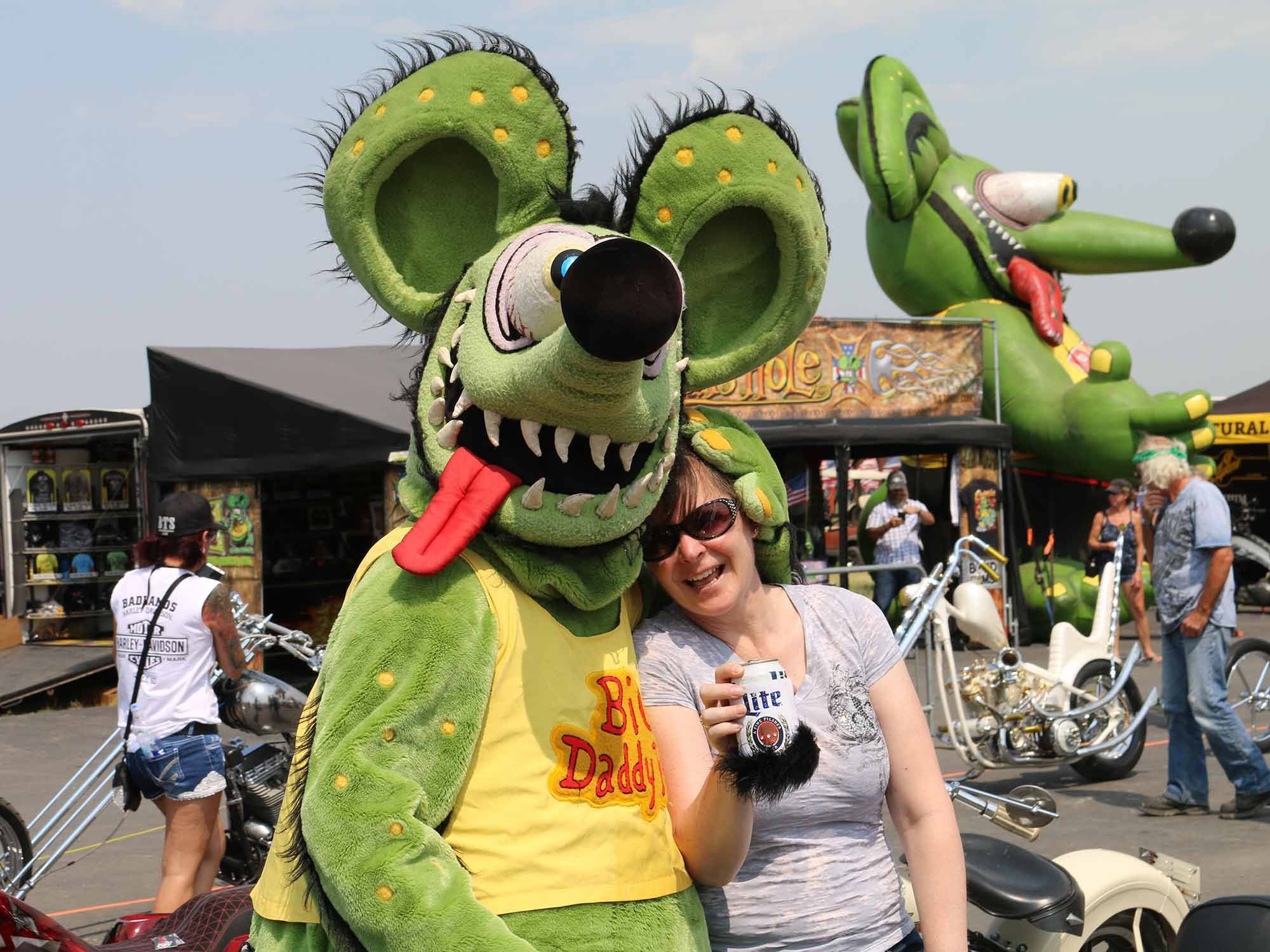 Rat’s Hole Bike Show Celebrates 50 Years at Daytona Bike Week ...